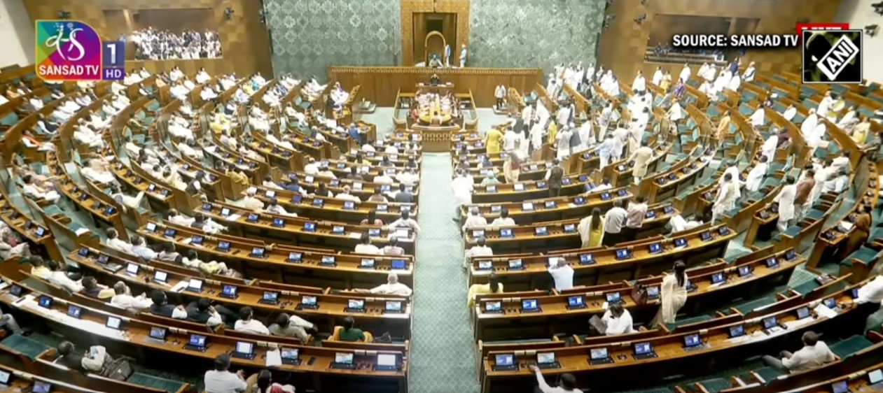 “Vote Chor, Gaddi Chhor” Slogans in Lok Sabha: Political Uproar as PM ...